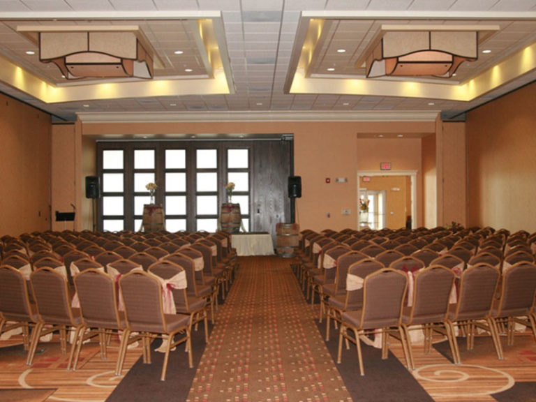 Large Wedding Venue In Aberdeen | The Dakota Event Center